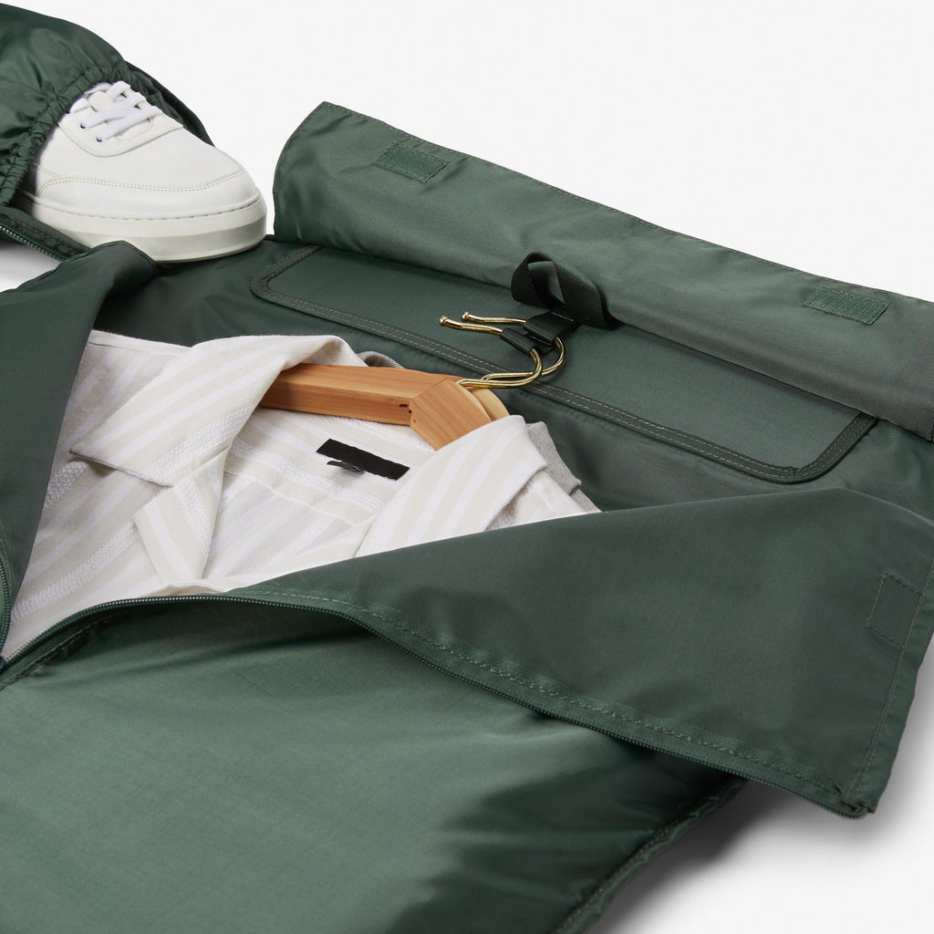 The Premium Garment Duffel 45L – Halfday